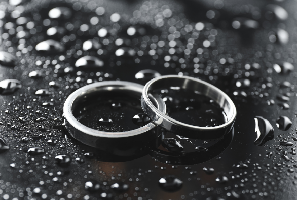 Does Titanium Jewelry Rust? - Avant-Garde Titanium Jewelry Blog ... Does Titanium Jewelry Rust? - Avant-Garde Titanium Jewelry Blog ...